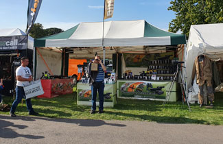 Binoculars, Monoculars & Spotting Scopes - Binocular Outlet